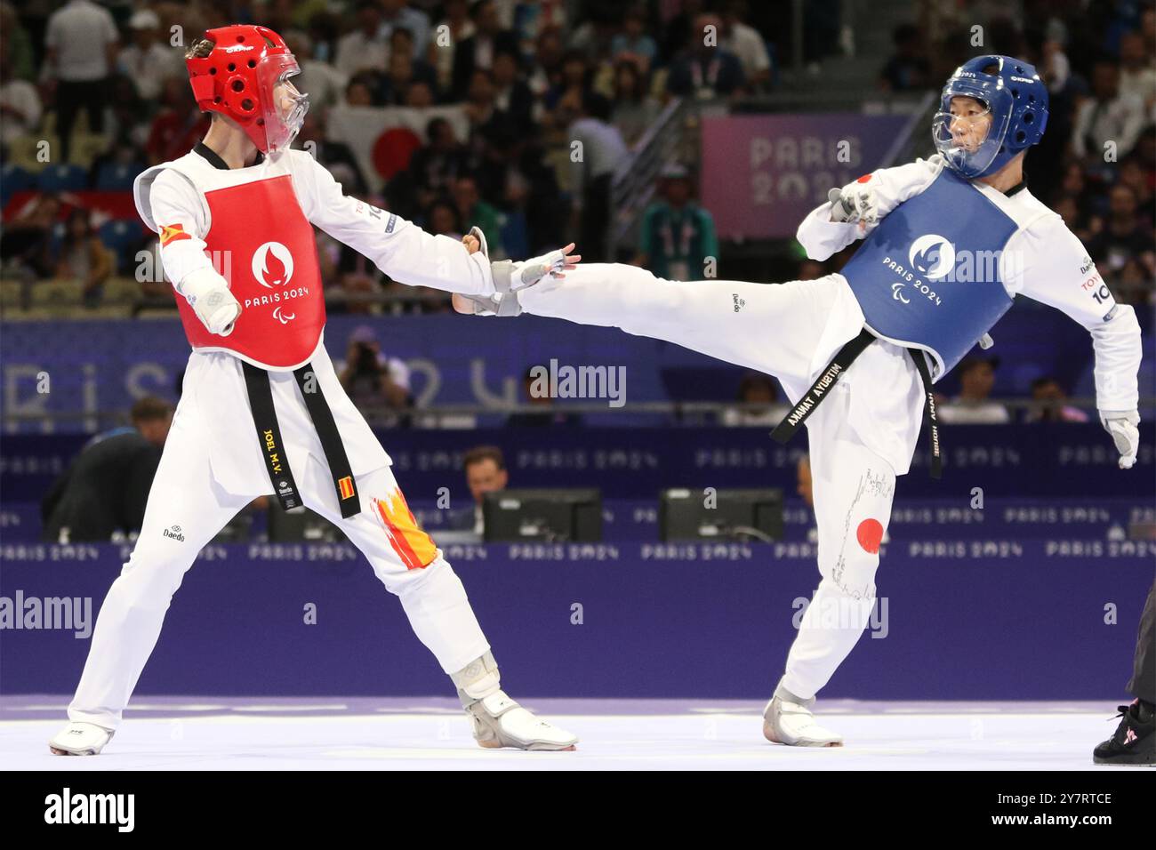 Mitsuya TANAKA of Japan (blue) vs Joel MARTIN VILLALOBOS of Spain (red ...