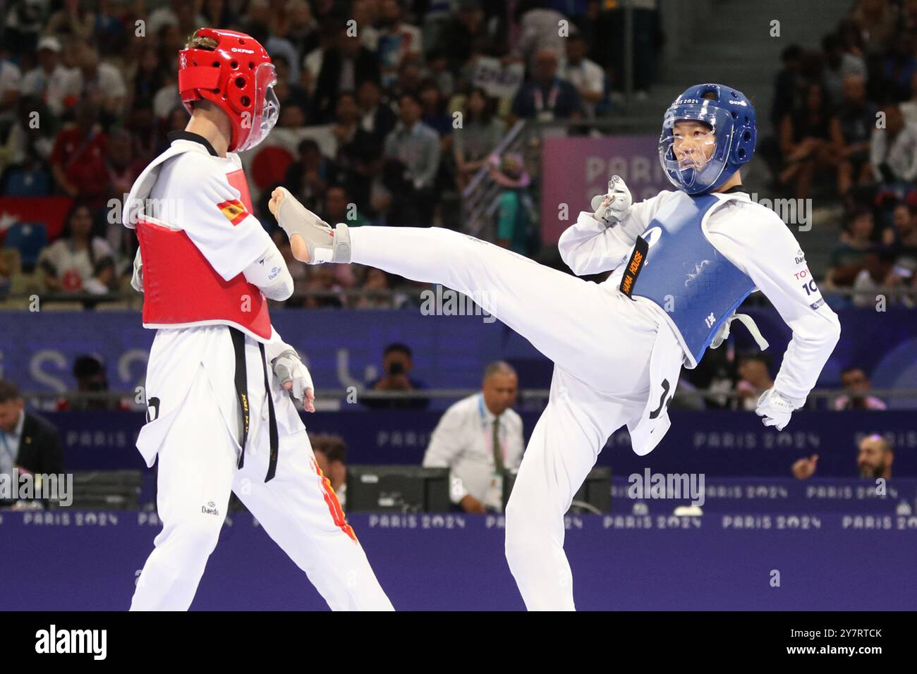 Mitsuya TANAKA of Japan (blue) vs Joel MARTIN VILLALOBOS of Spain (red ...