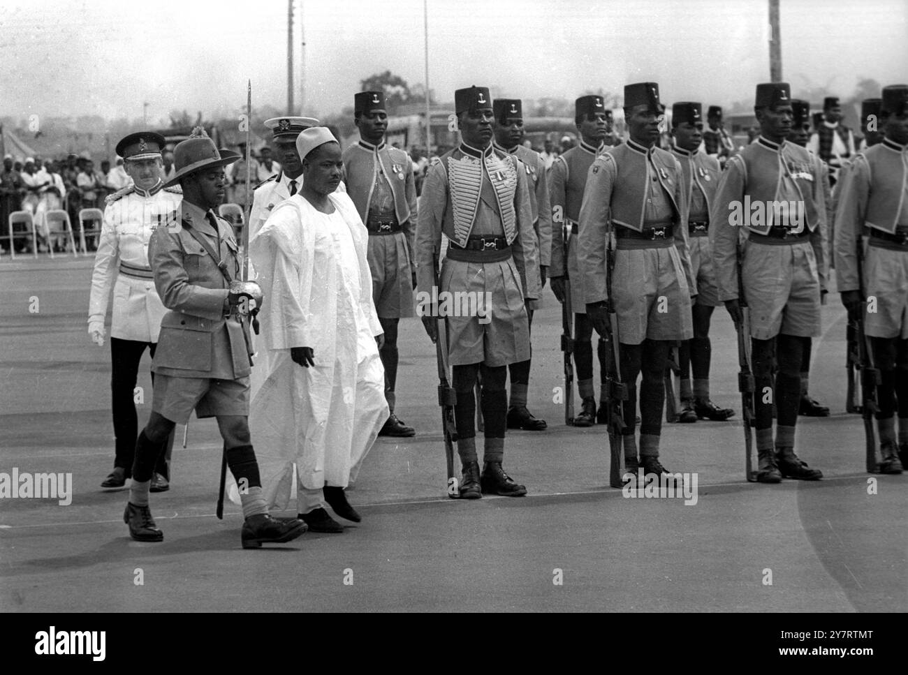 Nigerian soldiers in uniform Black and White Stock Photos & Images - Alamy