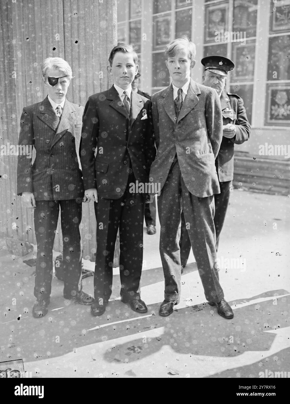 Angus alan douglas douglas hamilton Black and White Stock Photos ...