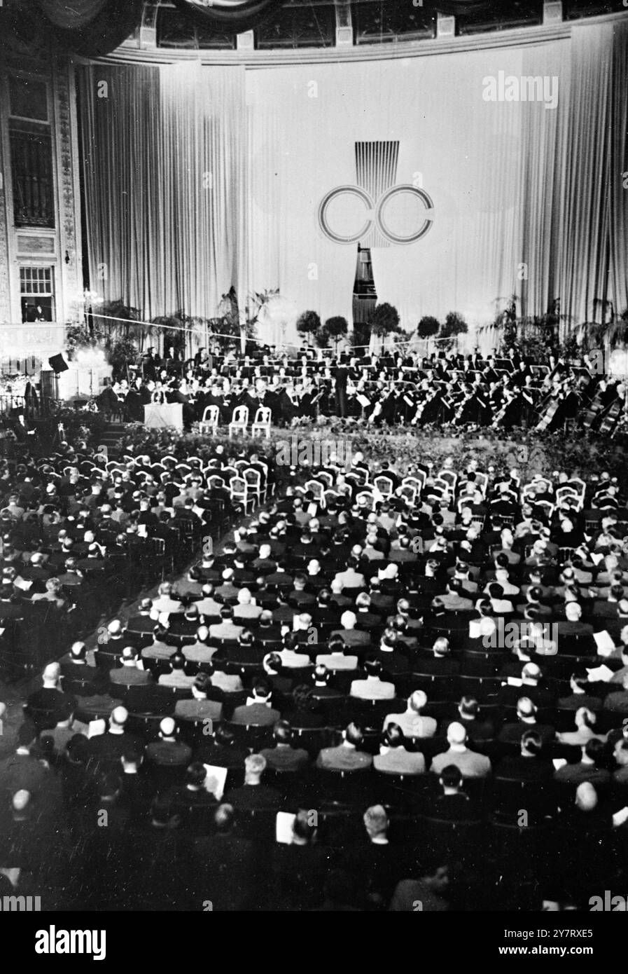 5 14th Black and White Stock Photos & Images - Alamy