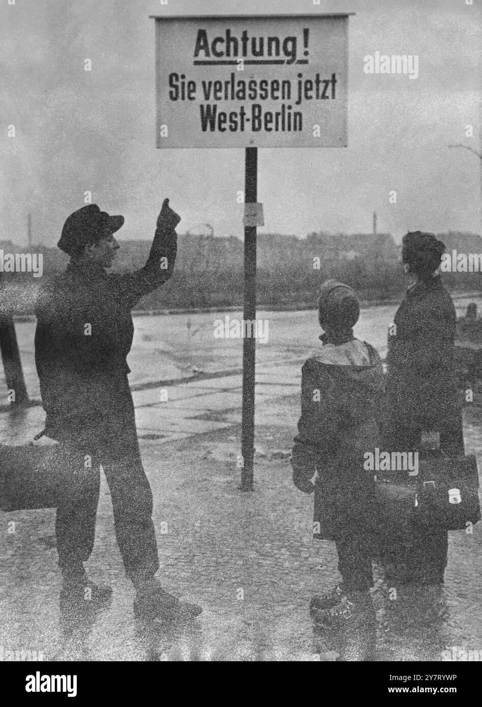 OLYMPICS - MEN FIGURE SKATING Stock Photo - Alamy