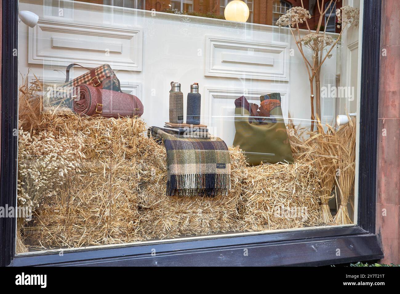Window at Purdy gun & rifle manufacturers shop, Mayfair, London ...