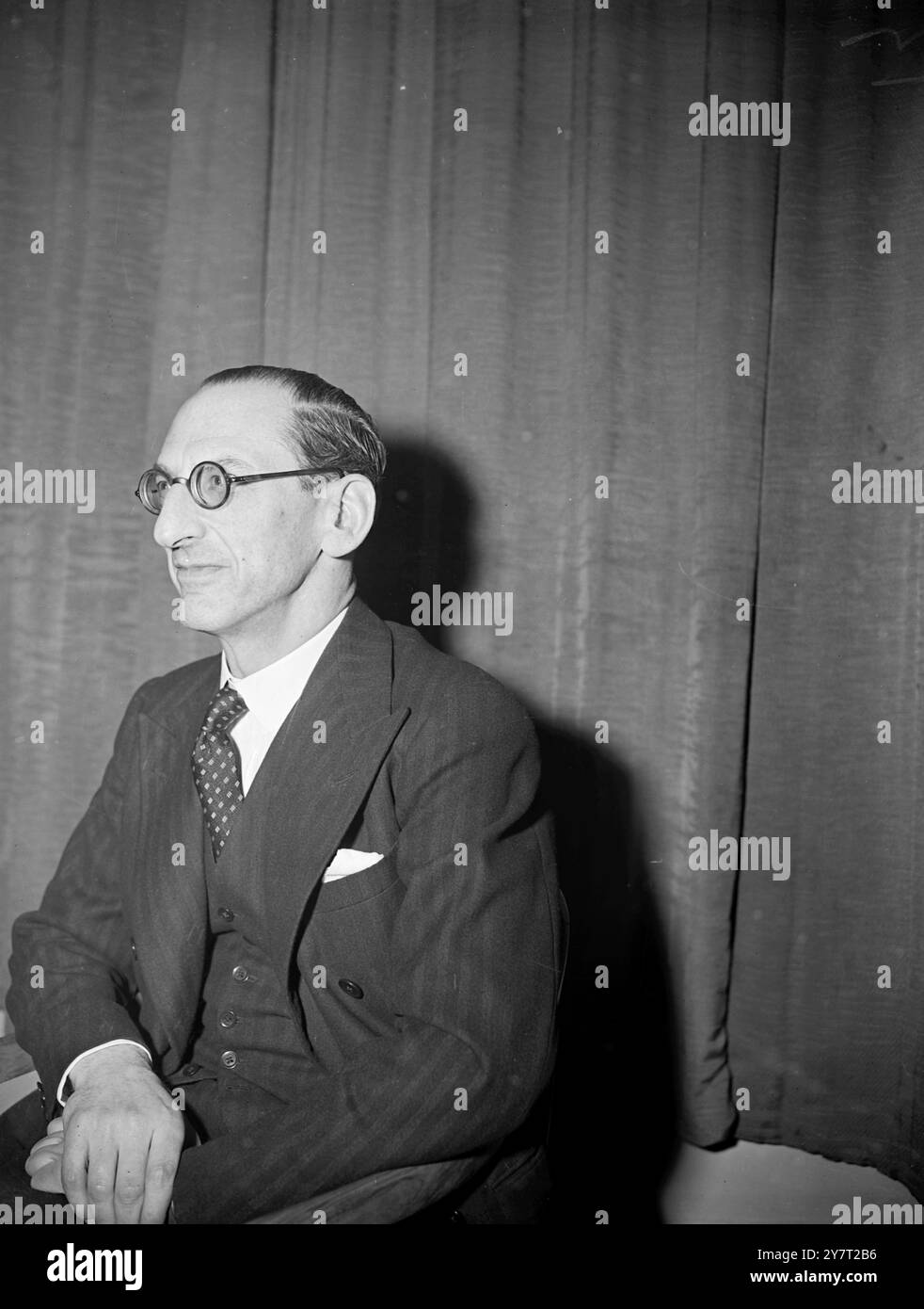 Samuel Salmon in his office at J Lyons & CoSam started in the kitchens ...