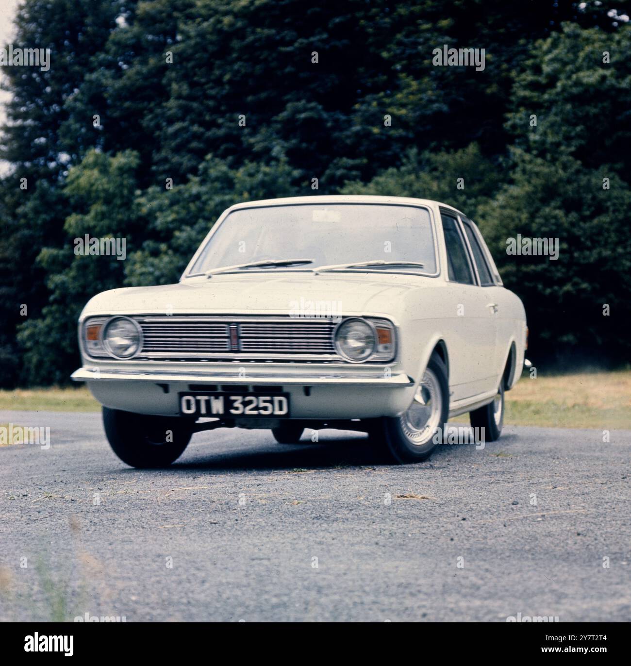 Ford Cortina Super Saloon, a popular compact British car 1967 Stock ...