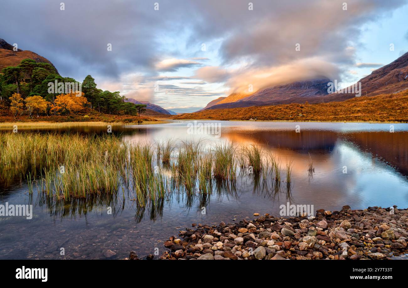 Loch clair reflection hi-res stock photography and images - Alamy