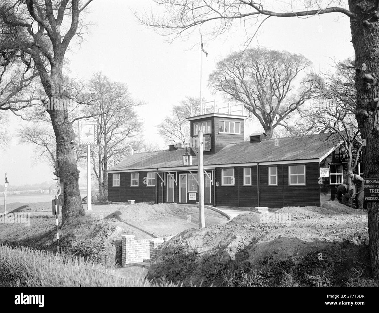 Battle of Britain Public House - Northfleet . 11 March 1948 Stock Photo ...