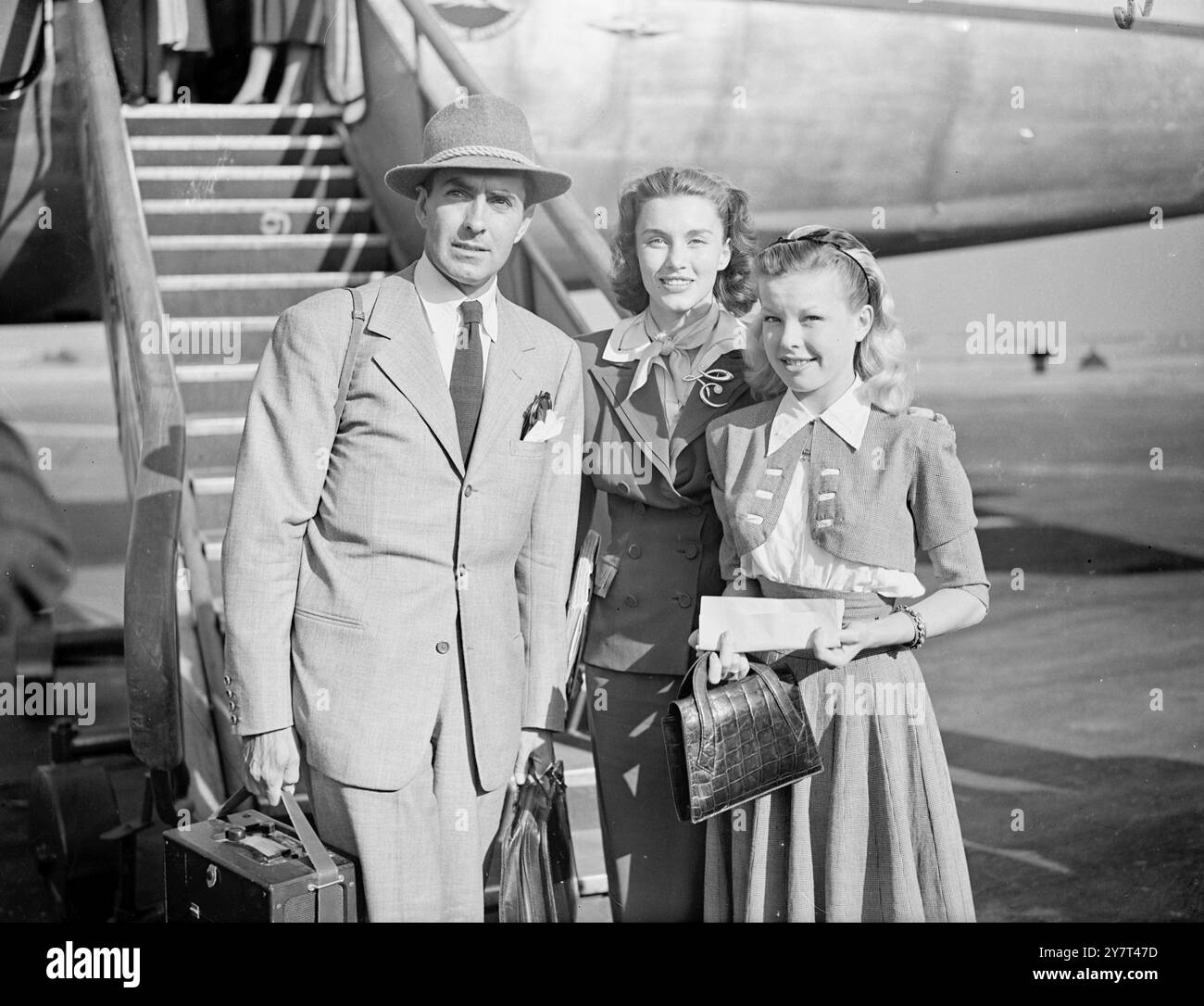 Old man adventurer Black and White Stock Photos & Images - Alamy