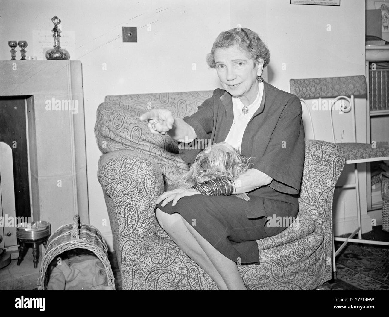 LADY BROOKE SHOWS HOW SHE LECTURED GUNMAN LADY BROOKE , former Ranee of ...