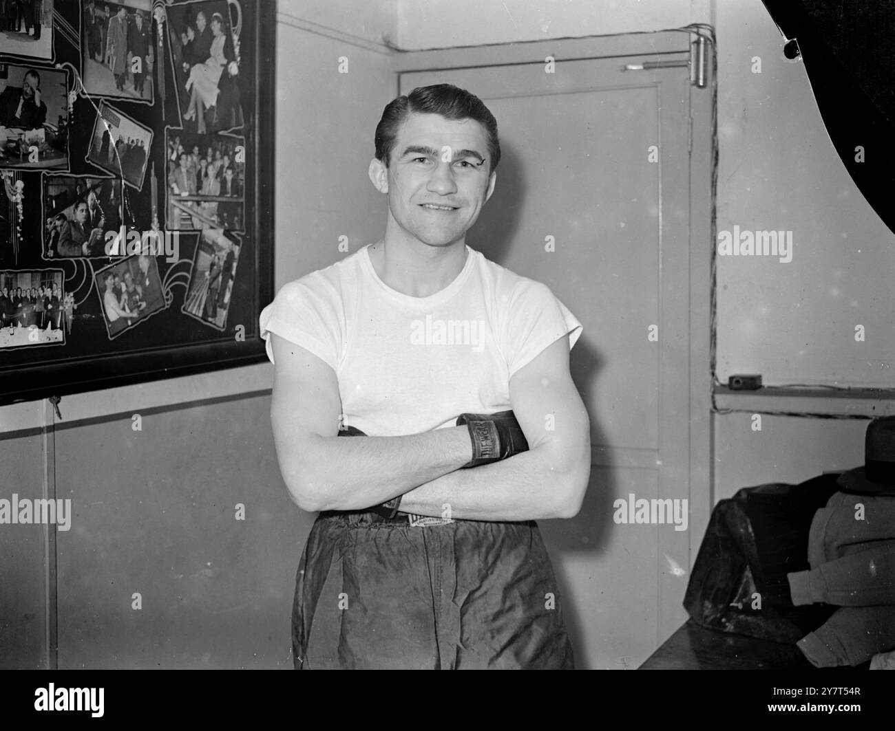 Dave sands boxer hi-res stock photography and images - Alamy