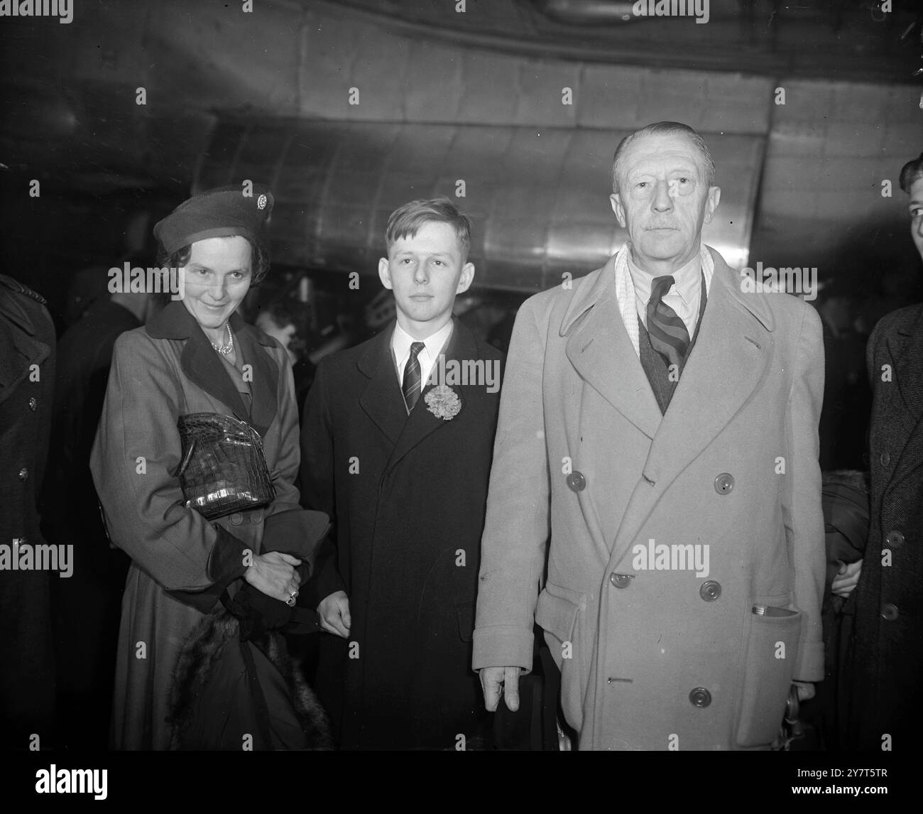 SIR DAVID KELLY CRITICALLY ILL Sir David Kelly (pictured here), who was ...