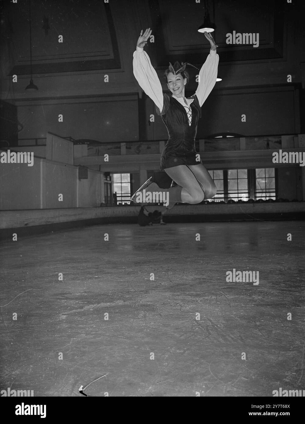 LEAP BY BELITA International skating star BELITA -in Robin Hood costume ...