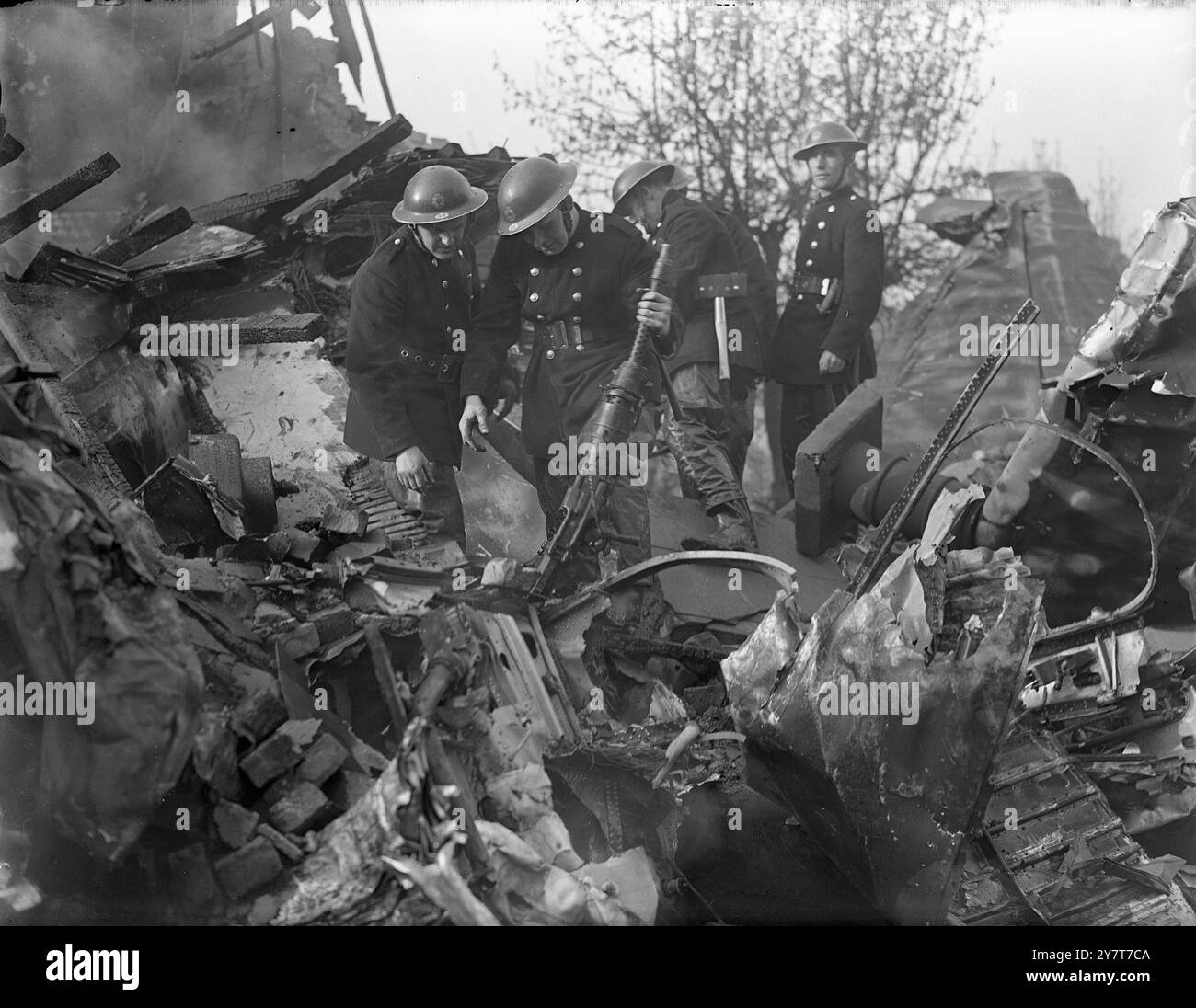 Destroyed german machine gun hi-res stock photography and images - Alamy