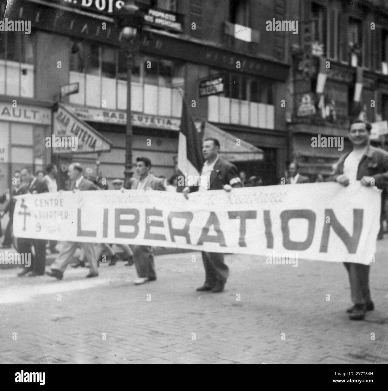 LIBERATION OF PARIS 26TH AUGUST 1944PARIS FREE Photo shows:- Men of the ...