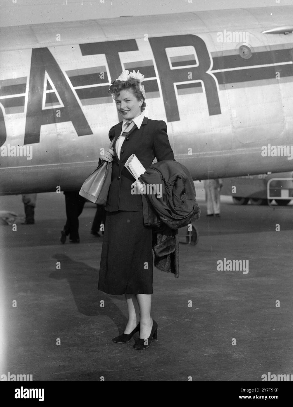 Lovely Coleen Coleen Gray pictured at London Airport as she arrives ...