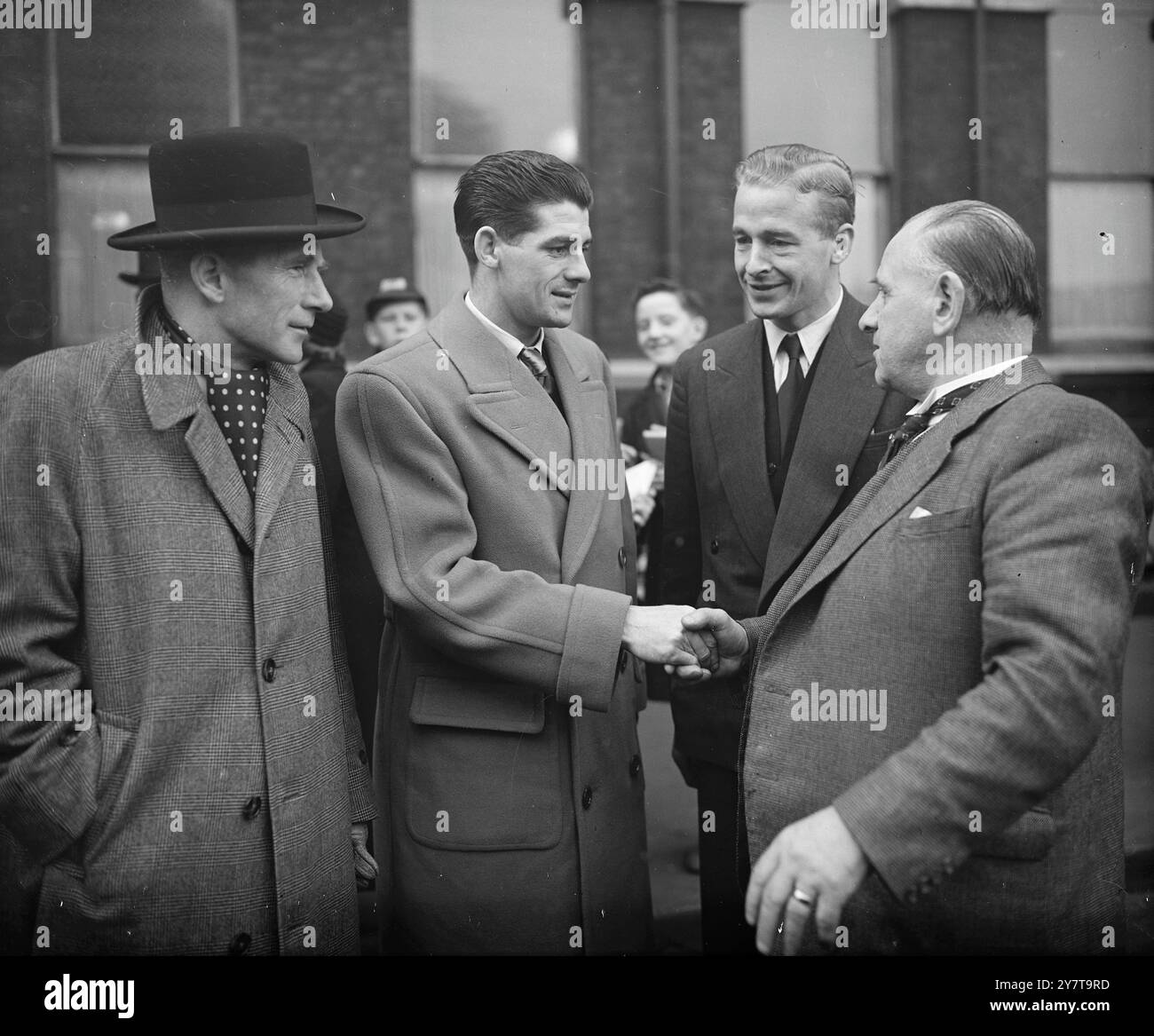 FORD JOINS SUNDERLAND IN LONDON The worlds most costly soccer player a ...
