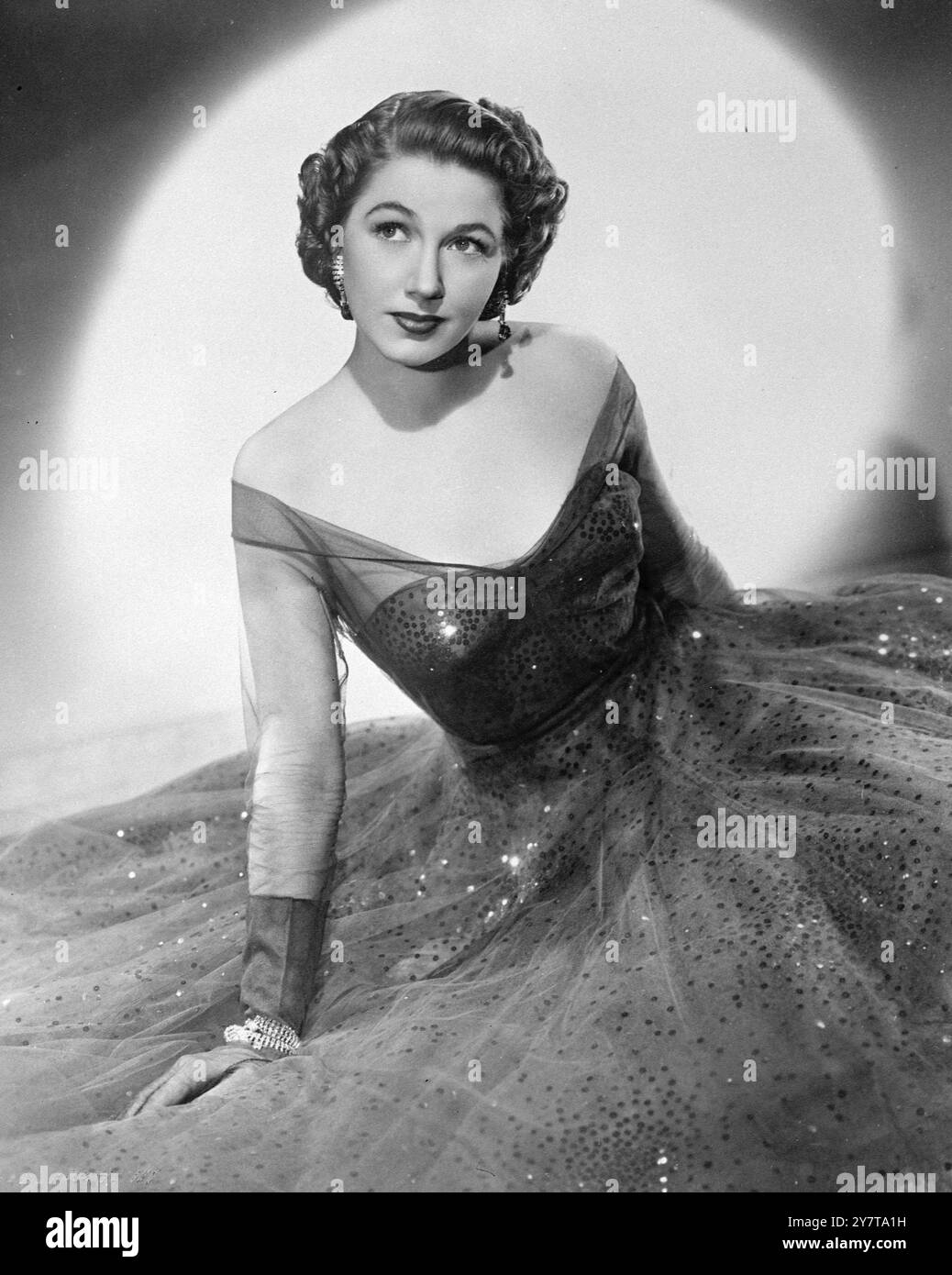 Silver stars models hi-res stock photography and images - Alamy