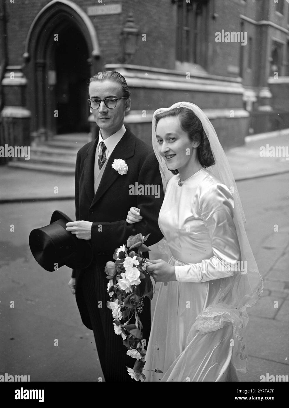 LINCOLN'S INN BRIDE The chapel of Lincoln's Inn London, had what is ...