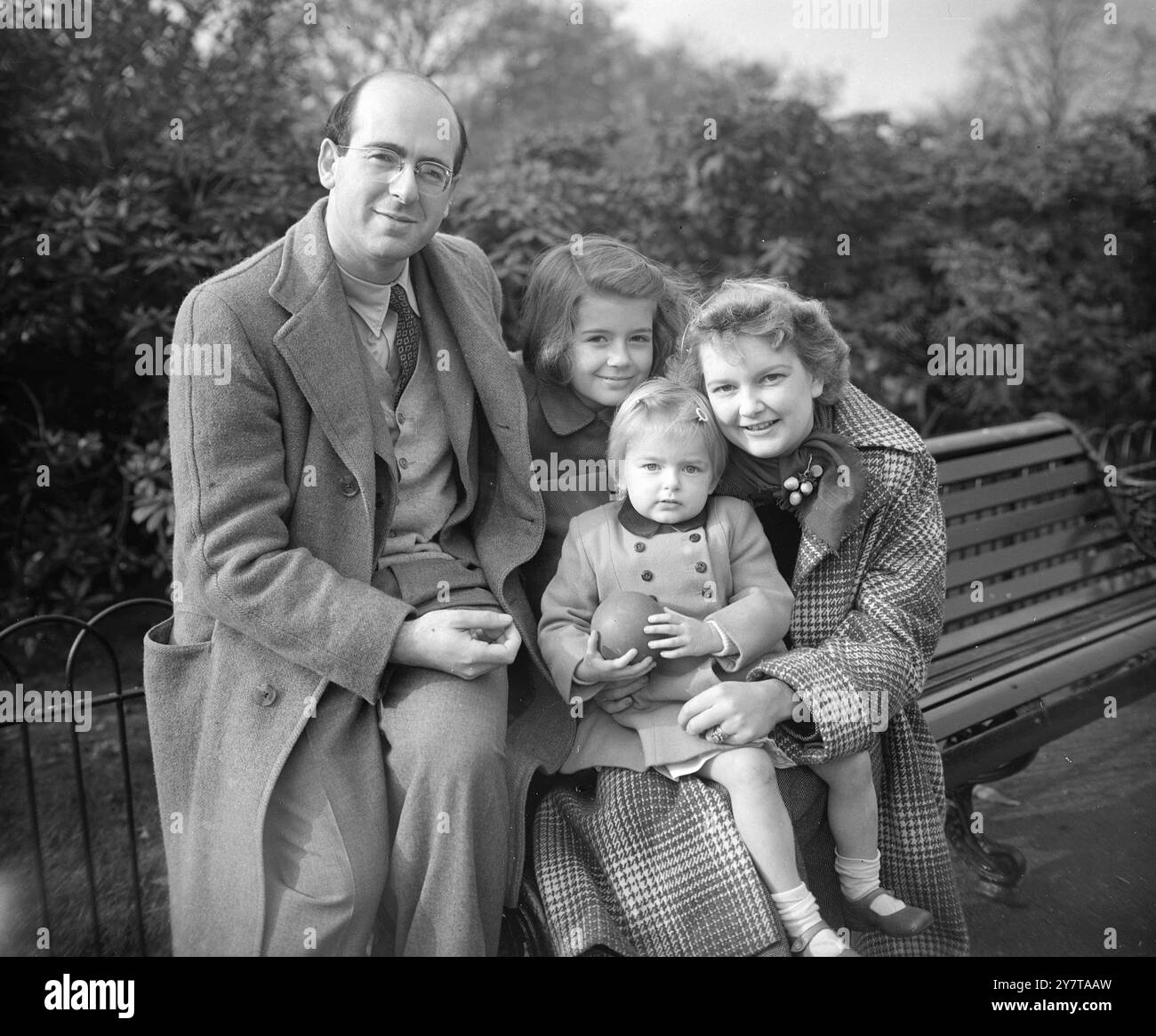 Royalton Kisch and wife Aline, with their daughters Gillian ( 9 ) and ...