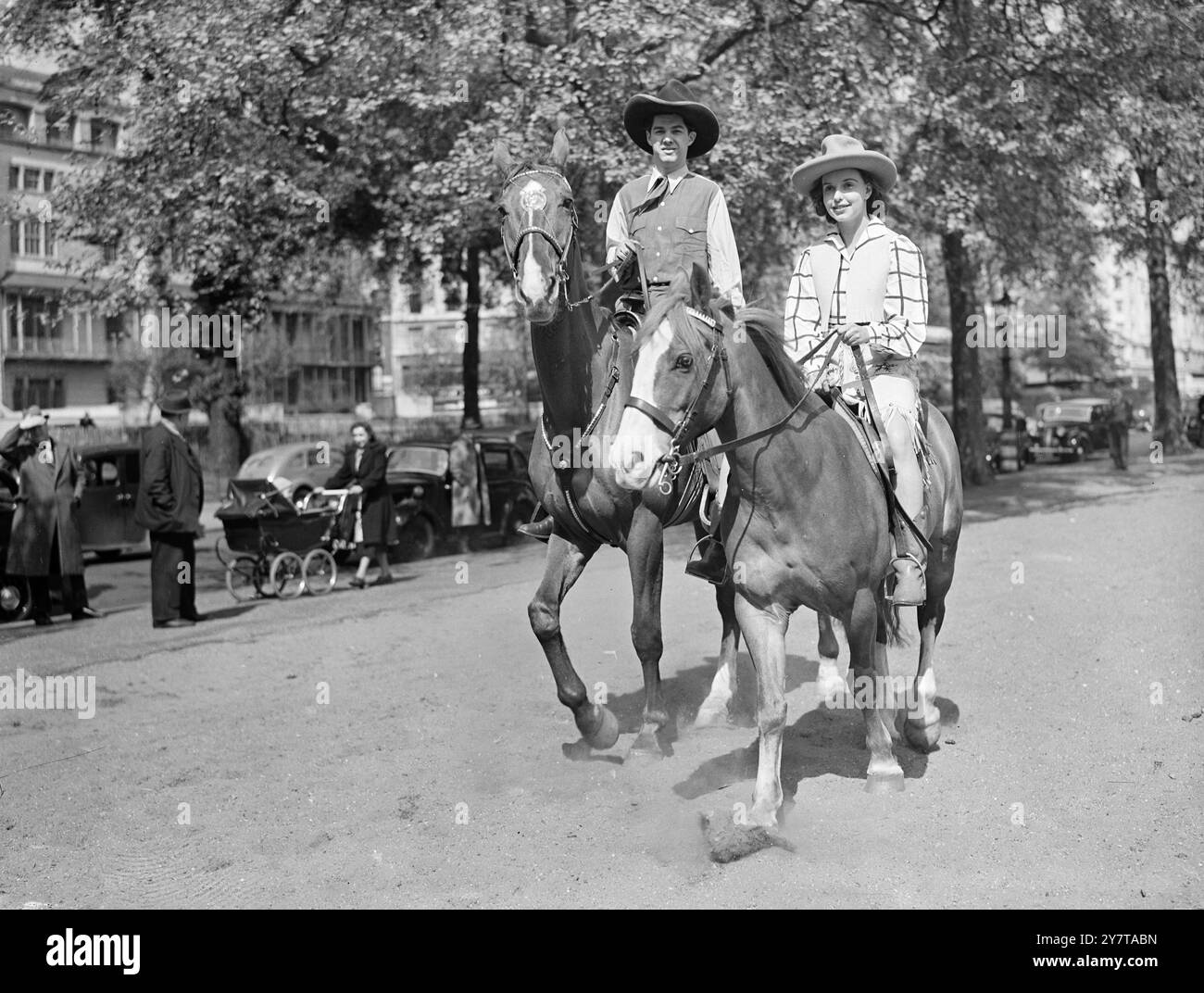 RIDING THE RANGE IN HYDE PARK 18 May 1950 Rotten Row, long the ...