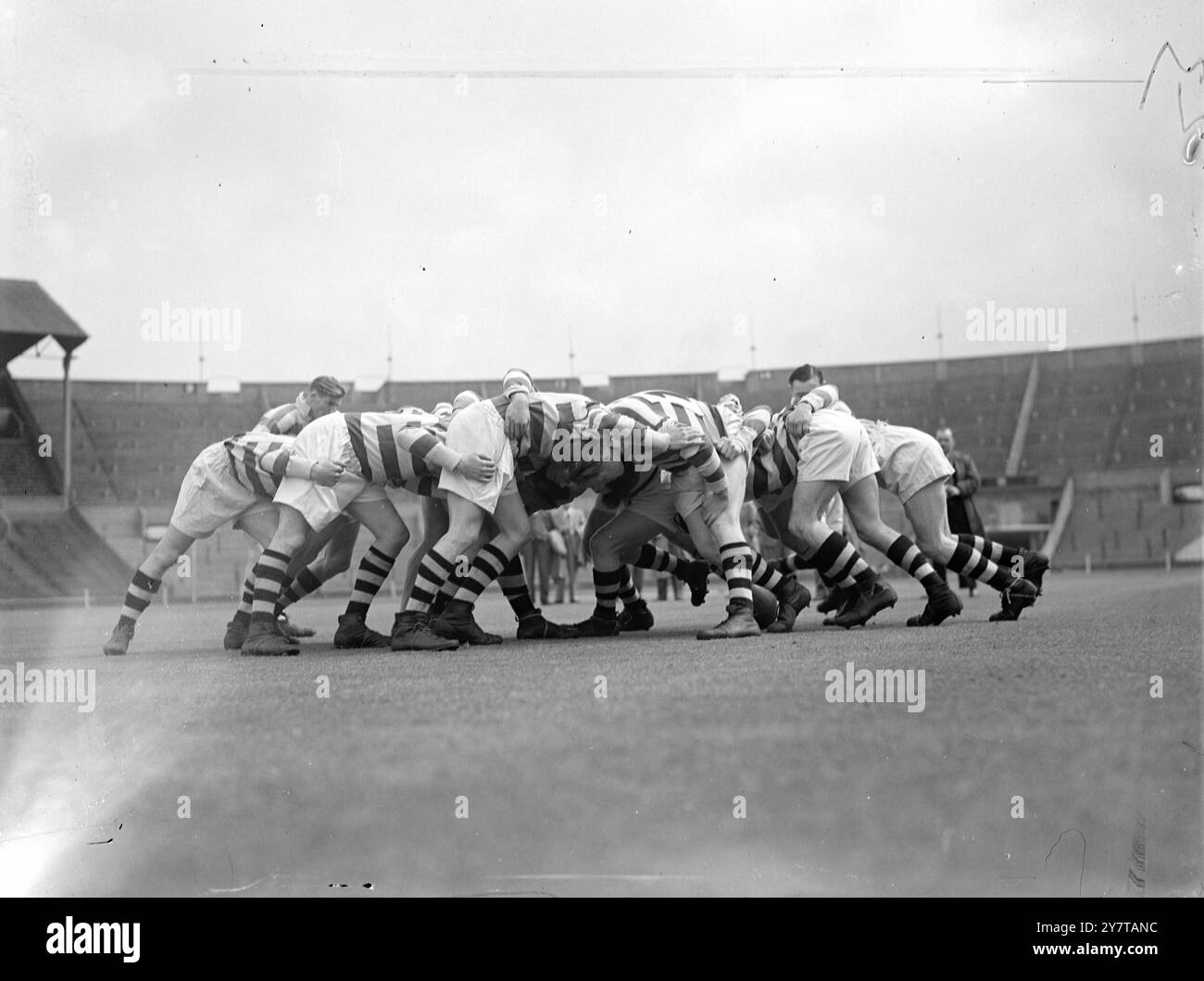 Training on battleground Black and White Stock Photos & Images - Alamy