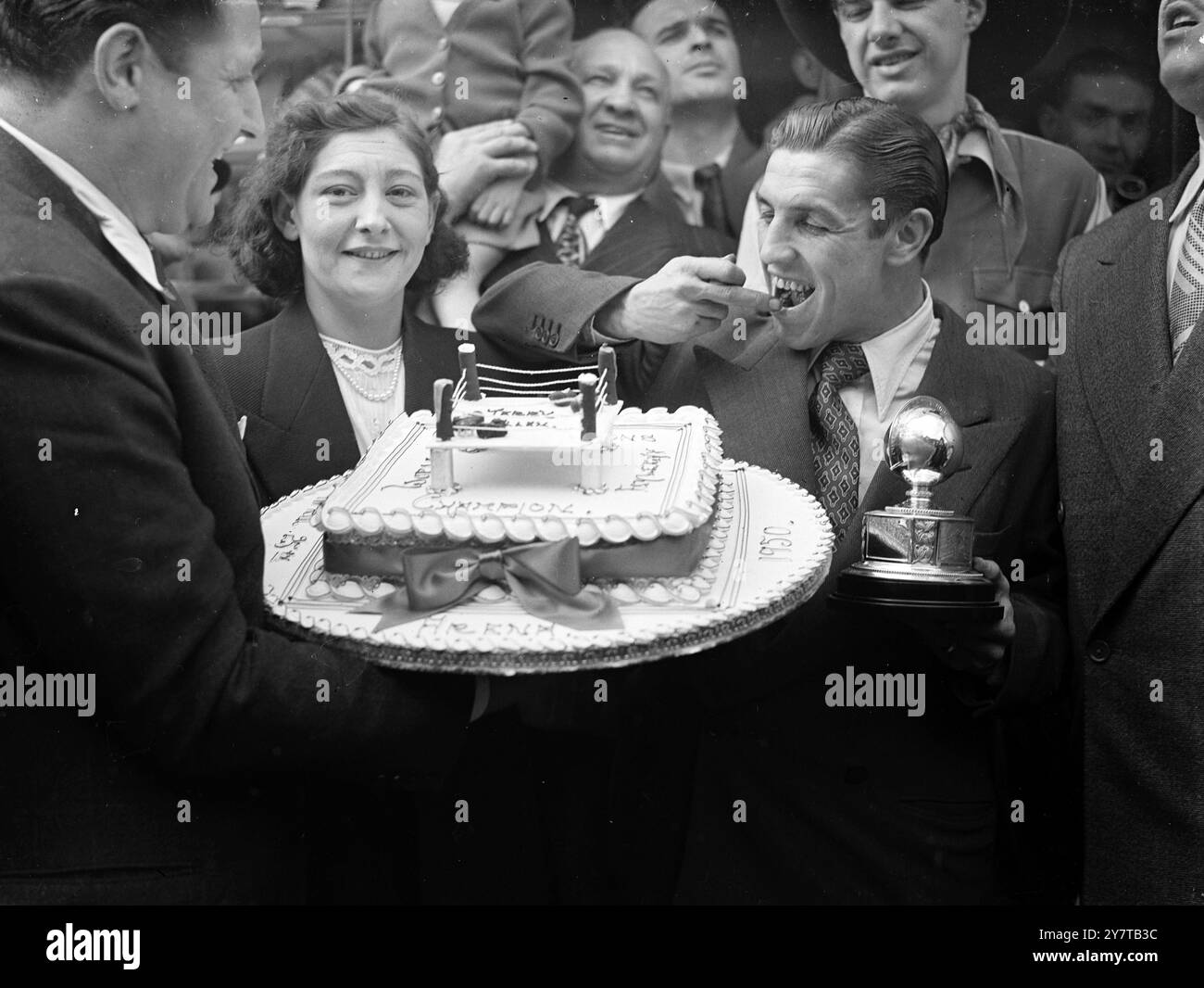 Chapel market islington hi-res stock photography and images - Alamy