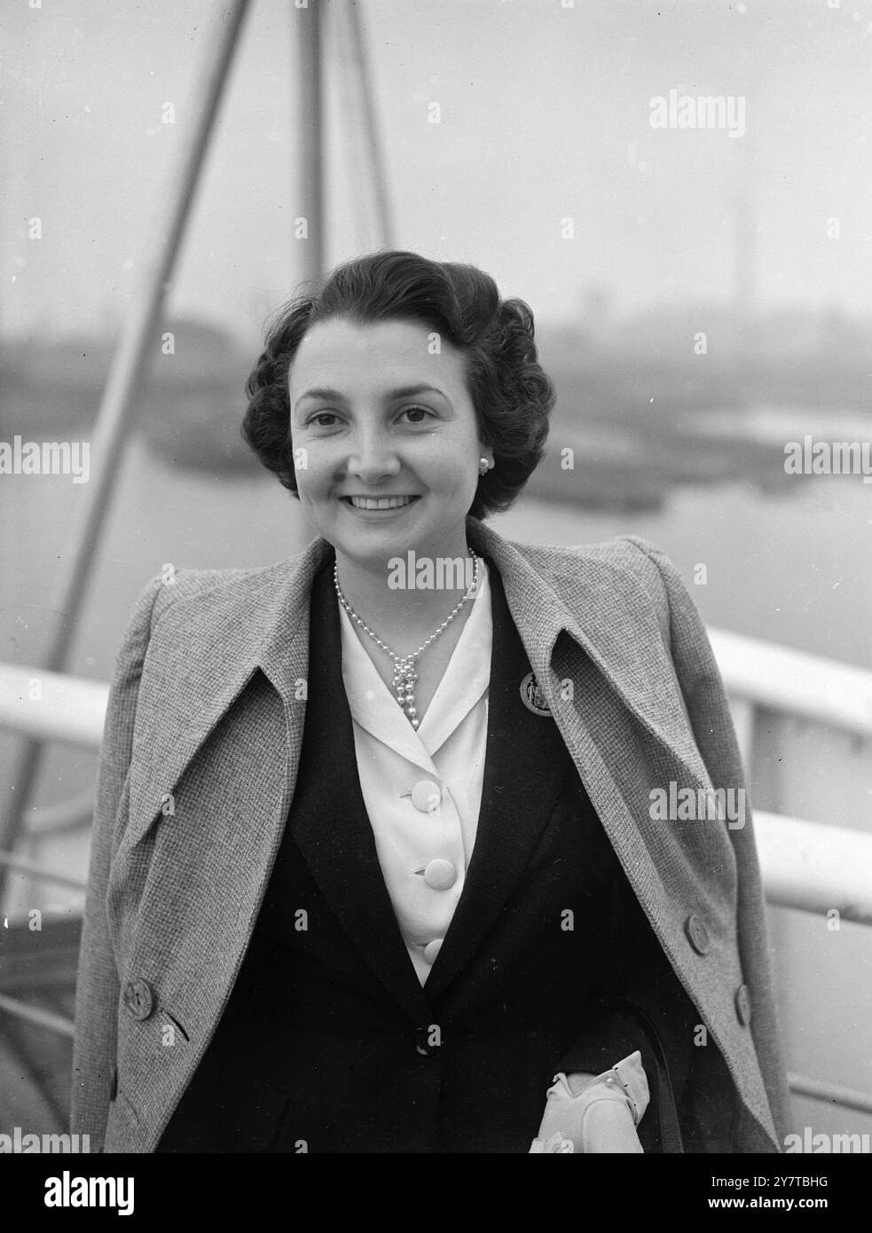 NEW ARGENTINE AMBASSADOR ARRIVES 13 April 1950 Senora Carlos Alberto ...