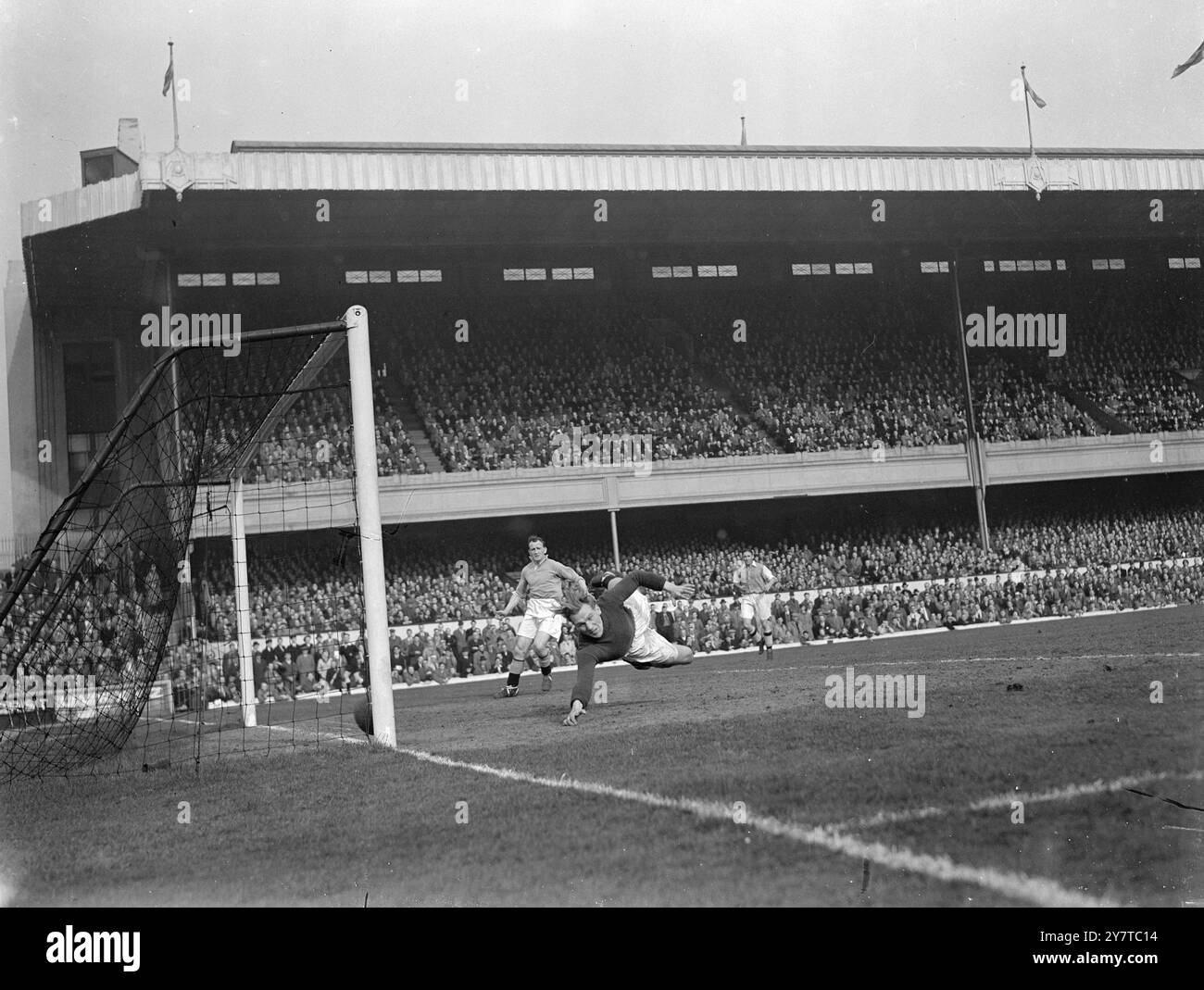 Trautmann 1950 hi-res stock photography and images - Alamy