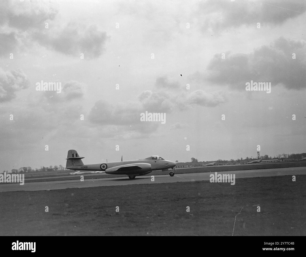 Single Seater Gloster Meteor jet plane April 4 1950 Stock Photo - Alamy