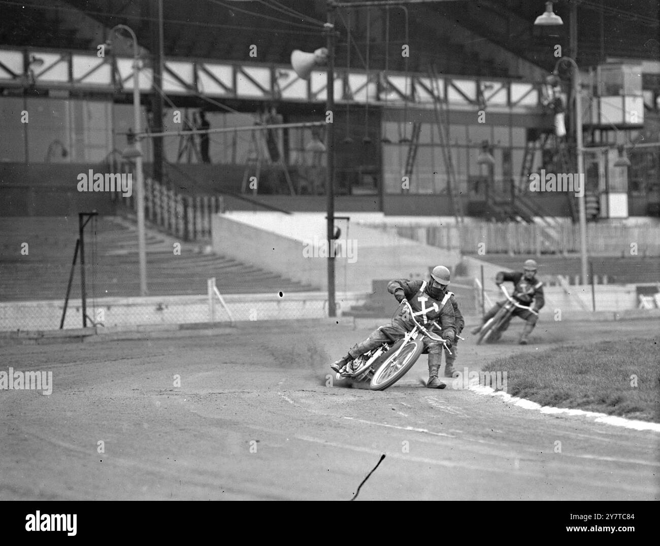 Man cycle leg Black and White Stock Photos & Images - Alamy