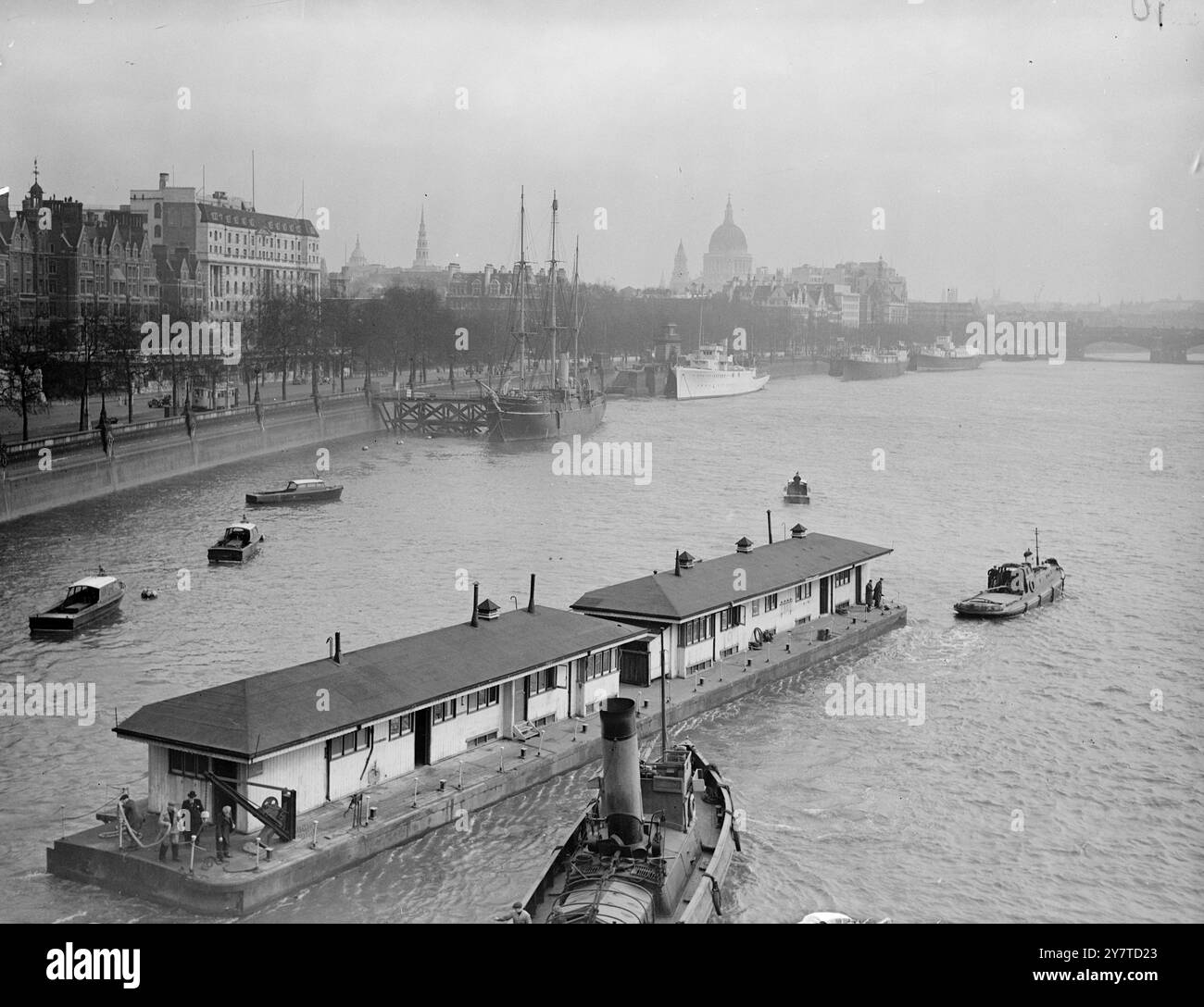 1950s police station building hi-res stock photography and images - Alamy