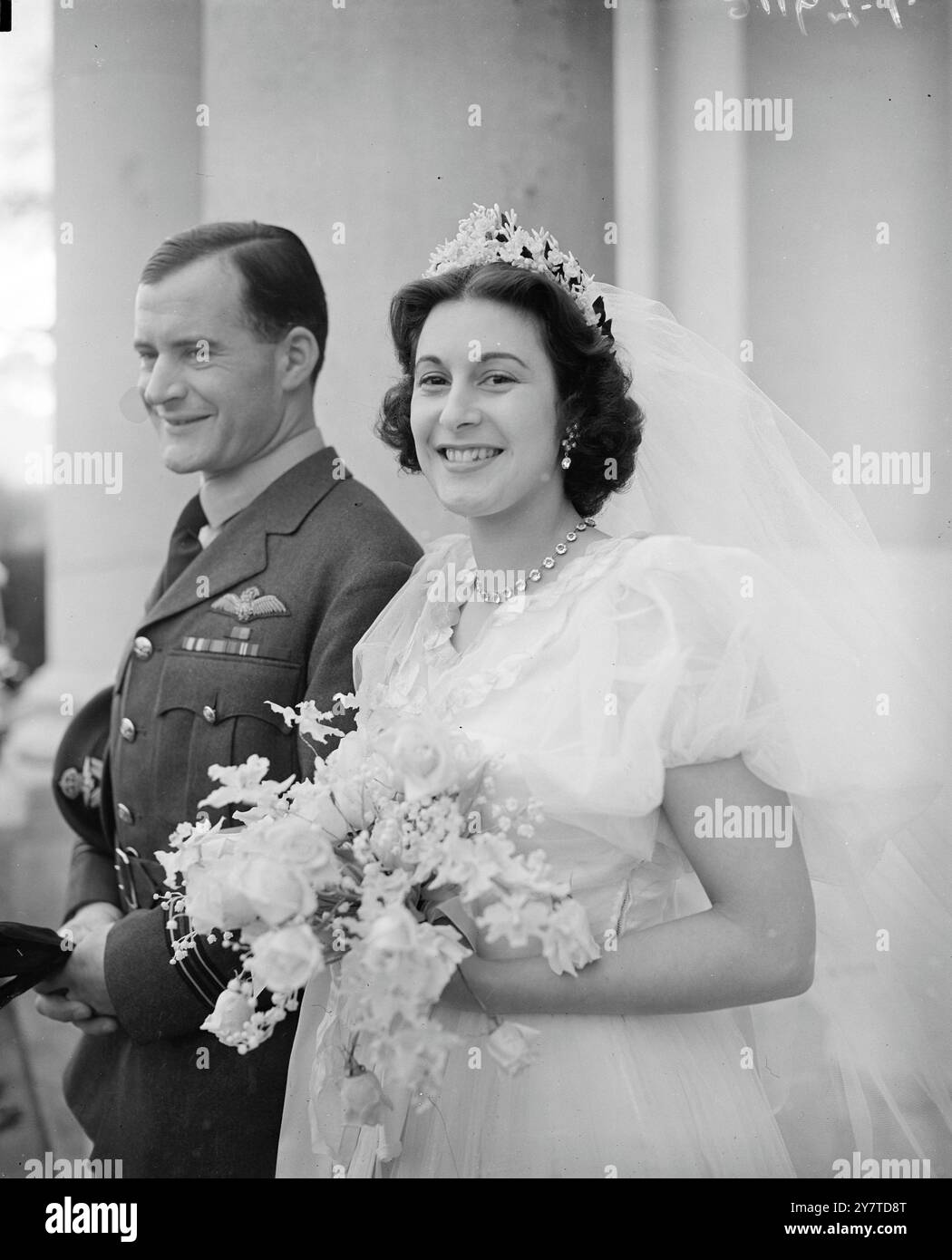 MODEL MARRIES AN AIRMAN Miss Gloria Medina, 24-year-old London ...
