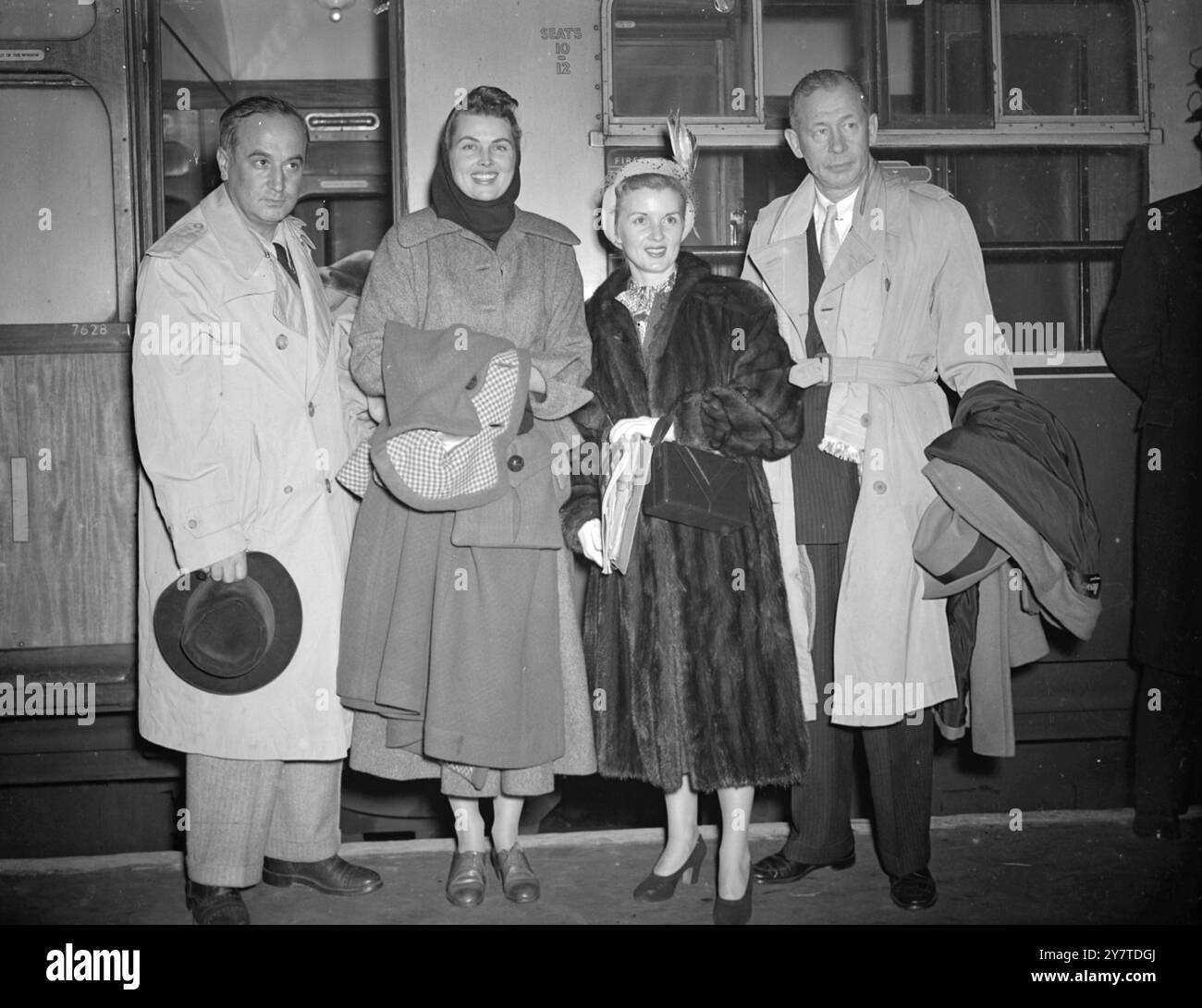 Jean negulesco Black and White Stock Photos & Images - Alamy