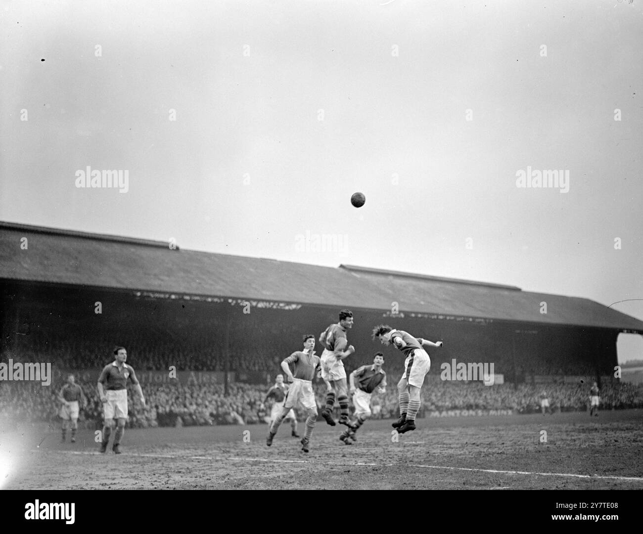 Jack in box 1950 hi-res stock photography and images - Alamy