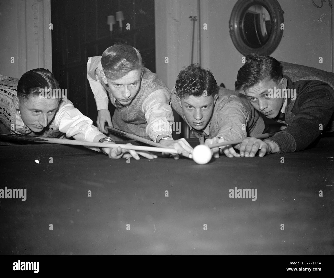 FOUR WITH A SINGLE AIM Getting in for a shot at the title , four of the ...