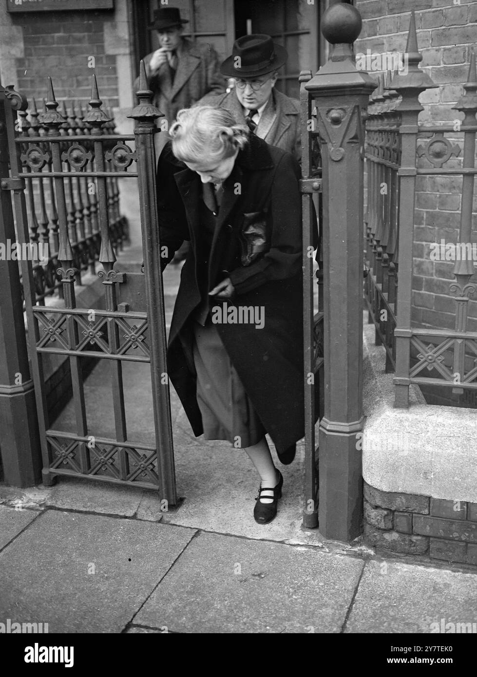 AT BATTERSEA INQUEST Walking with her head down is miss Bridget Kiely ...