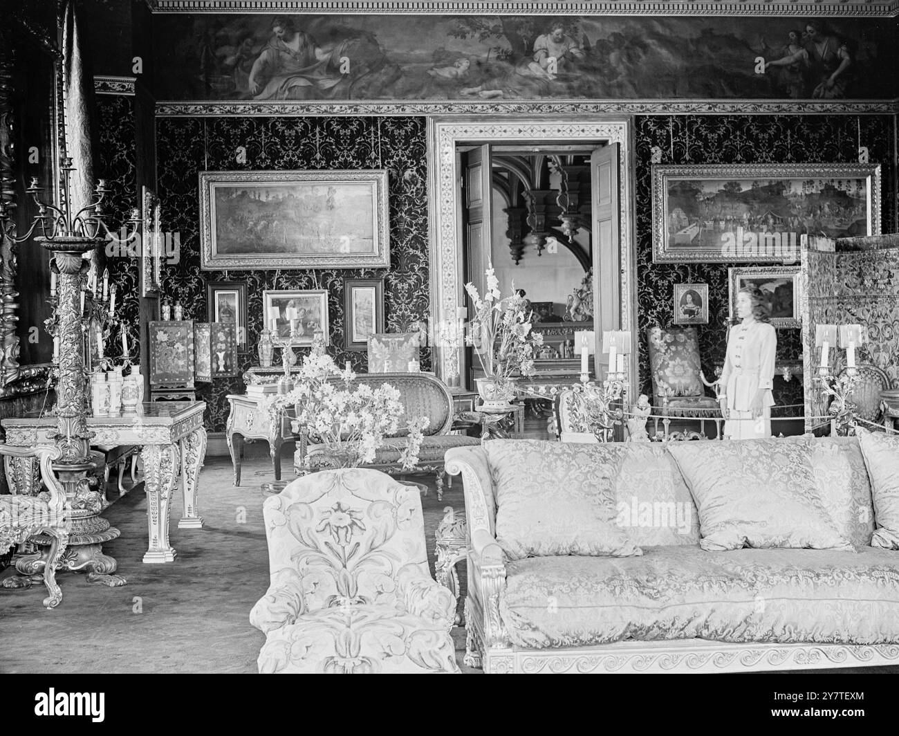 LONGLEAT HOUSE ( WILTS) built in the 16th Century , by Sir John Thynne ...
