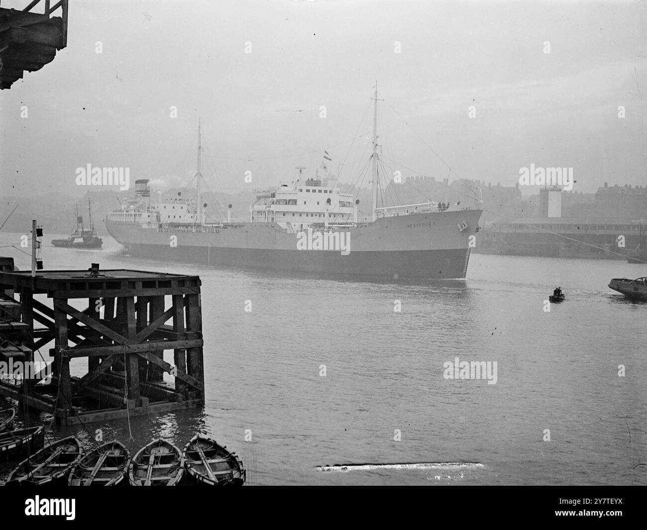 Oil tanker - Vestfold .14 February 1950 Stock Photo - Alamy