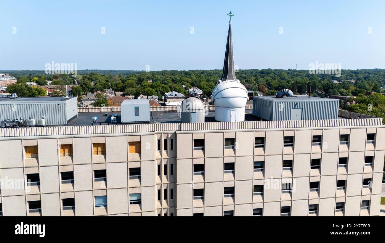Aerial photograph of Van Allen Hall on the campus of the University of ...