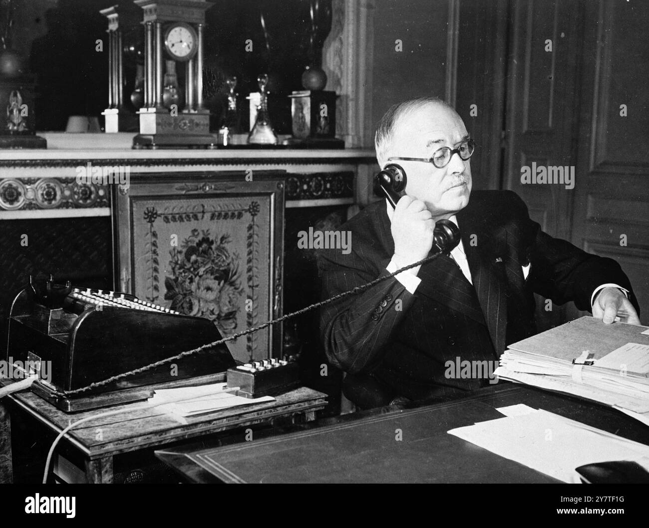 FRENCH PRESIDENT AT WORK These new pictures, made in connection with ...