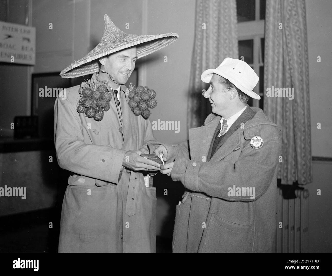 STRATFORD PLAYERS HOME FROM AUSTRALIAN TOUR Members of the cast of the ...