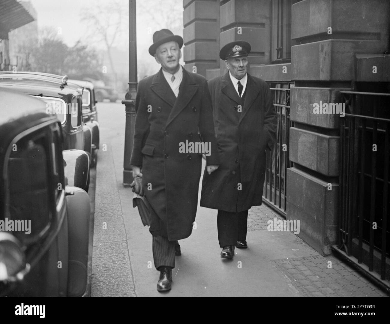 Time square 1950 Black and White Stock Photos & Images - Alamy