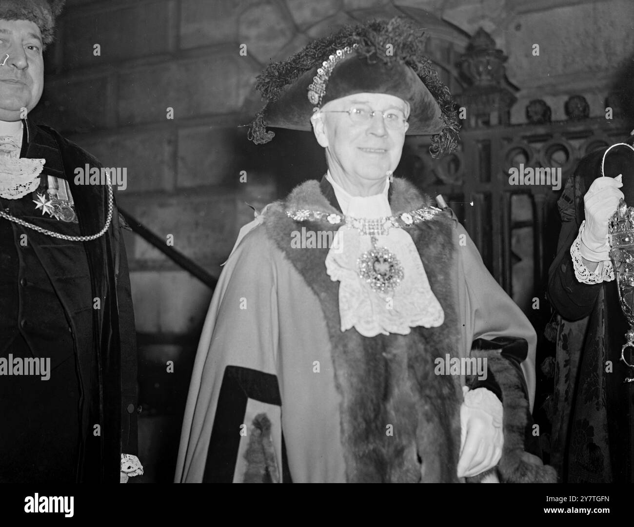 LORD MAYOR READY FOR ' THE SHOW ' The new Lord Mayor of London , Sir ...