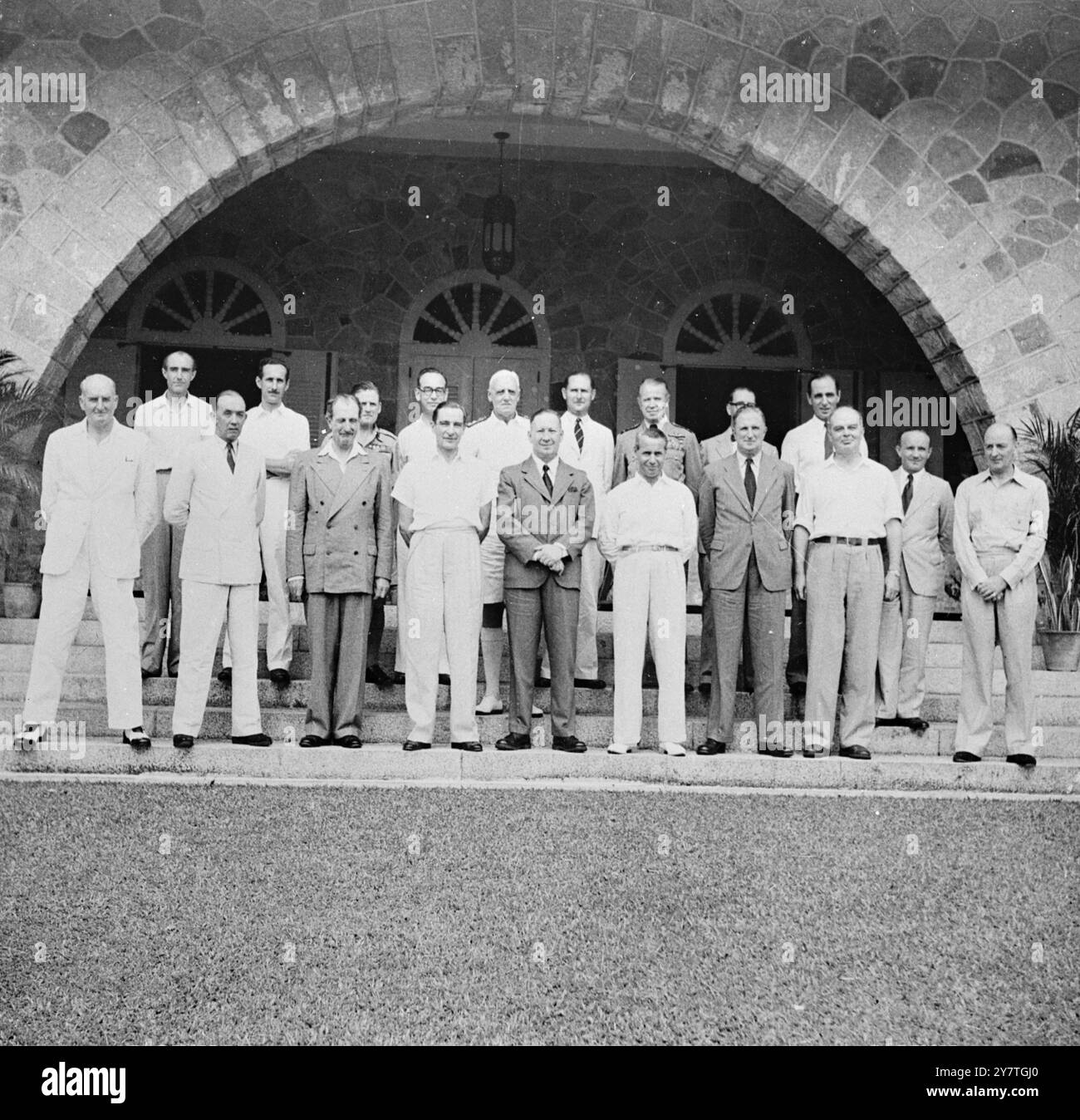 BRITIANS'S FAR EAST EXPERTS MEET IN SECRET - PICTURES JUST RECEIVED . A ...