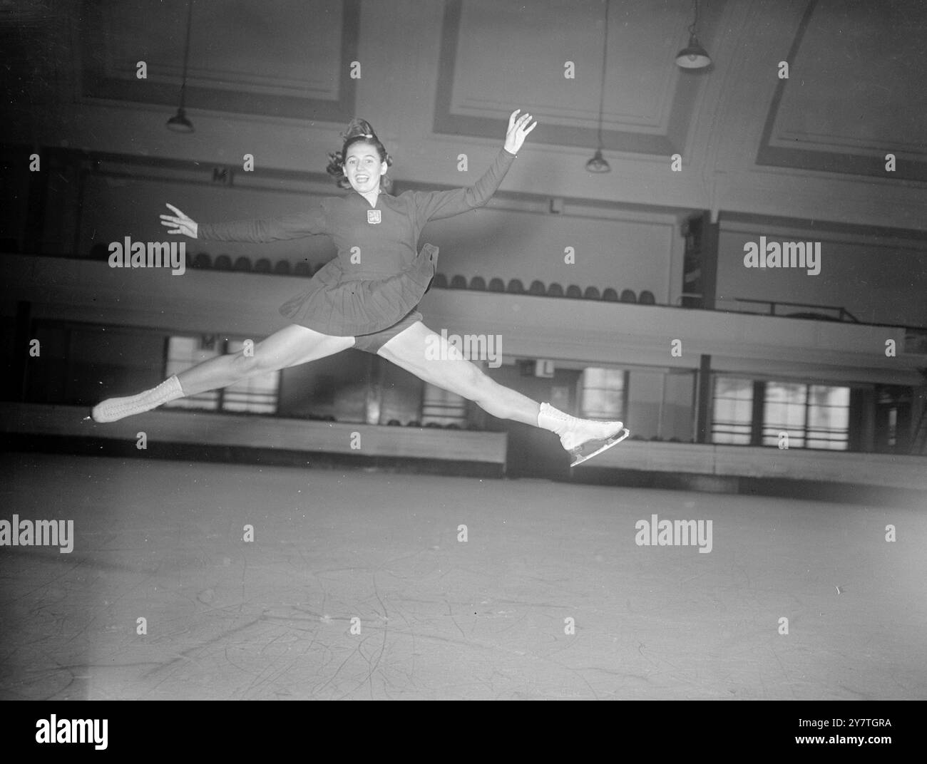Illustrates old maxim hi-res stock photography and images - Alamy
