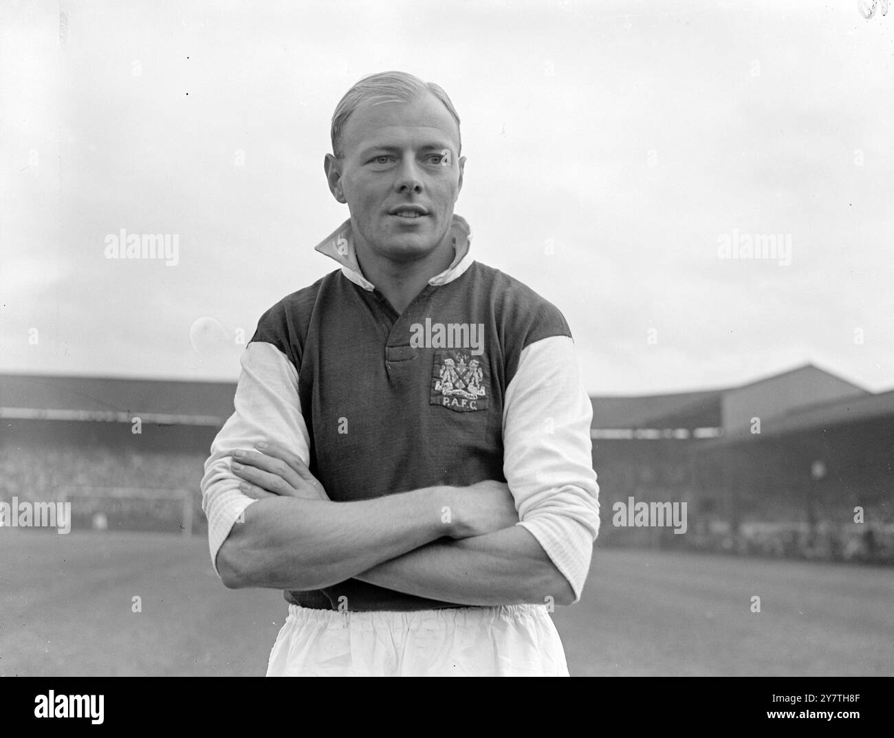 PLYMOUTH FORWARD A new picture of George DEWS , inside left of Plymouth ...