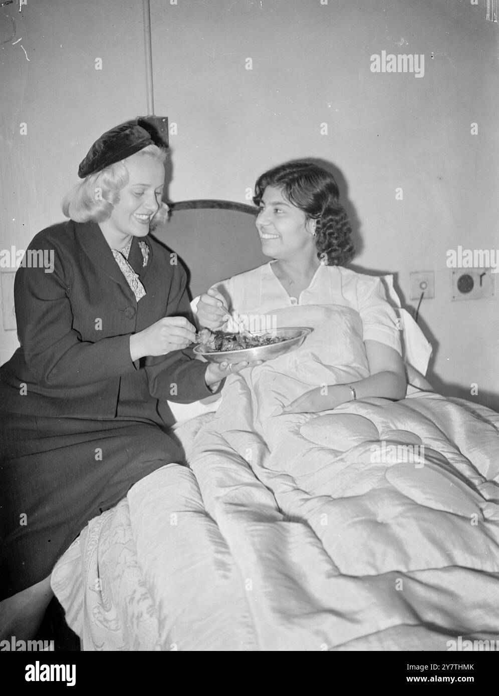 Visit to the eye doctor Black and White Stock Photos & Images - Alamy