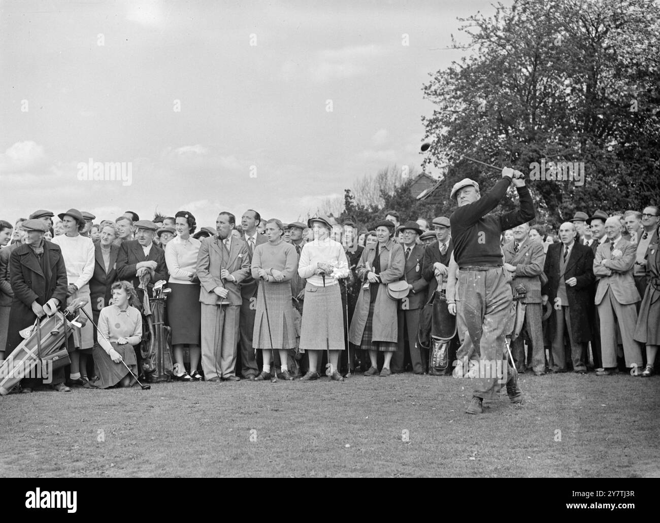 Hampton Hill , Middlesex : Comic George Doonan , as he drives at the ...