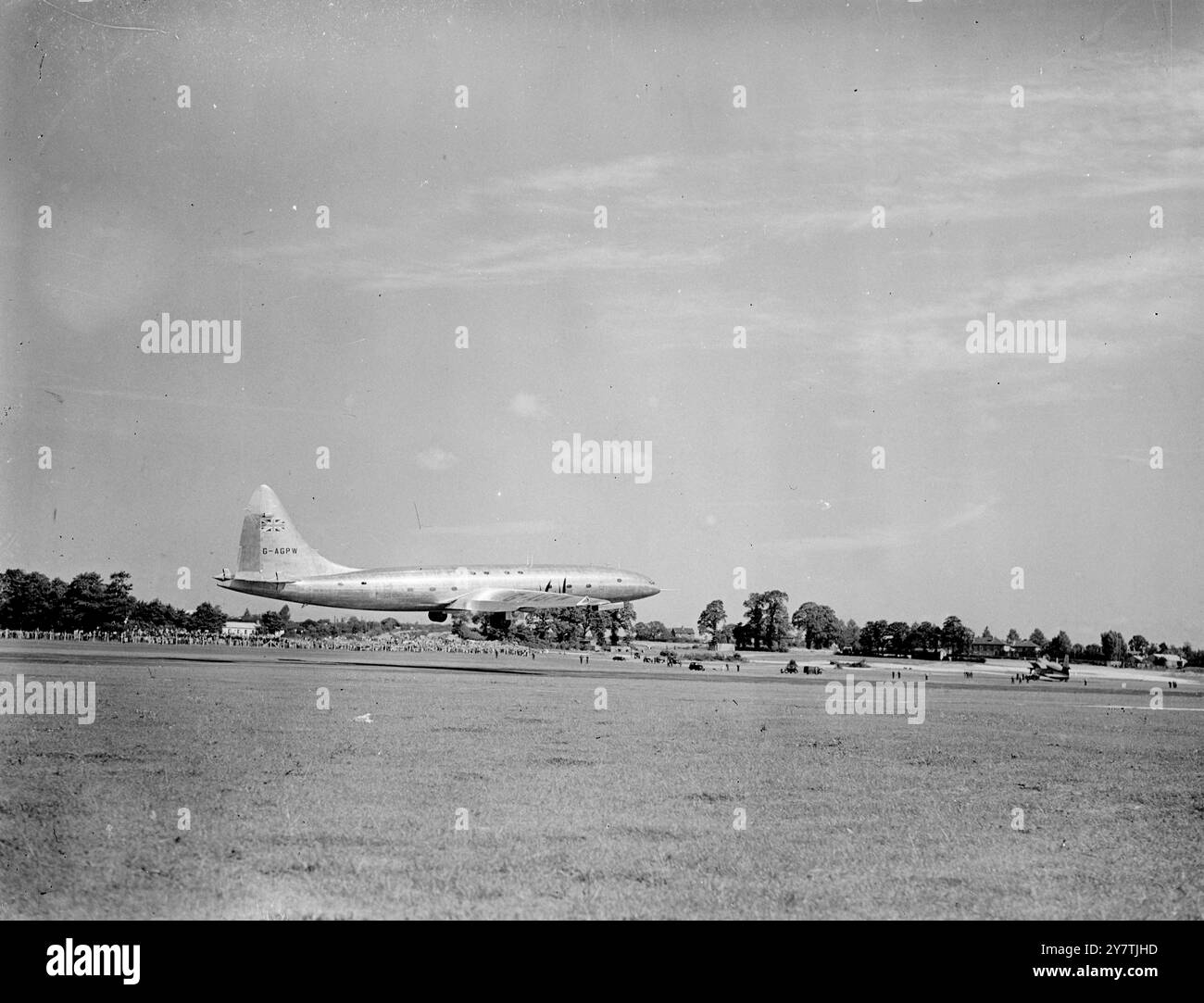 The largest plane in the world flies for the first timeBristol : One of ...