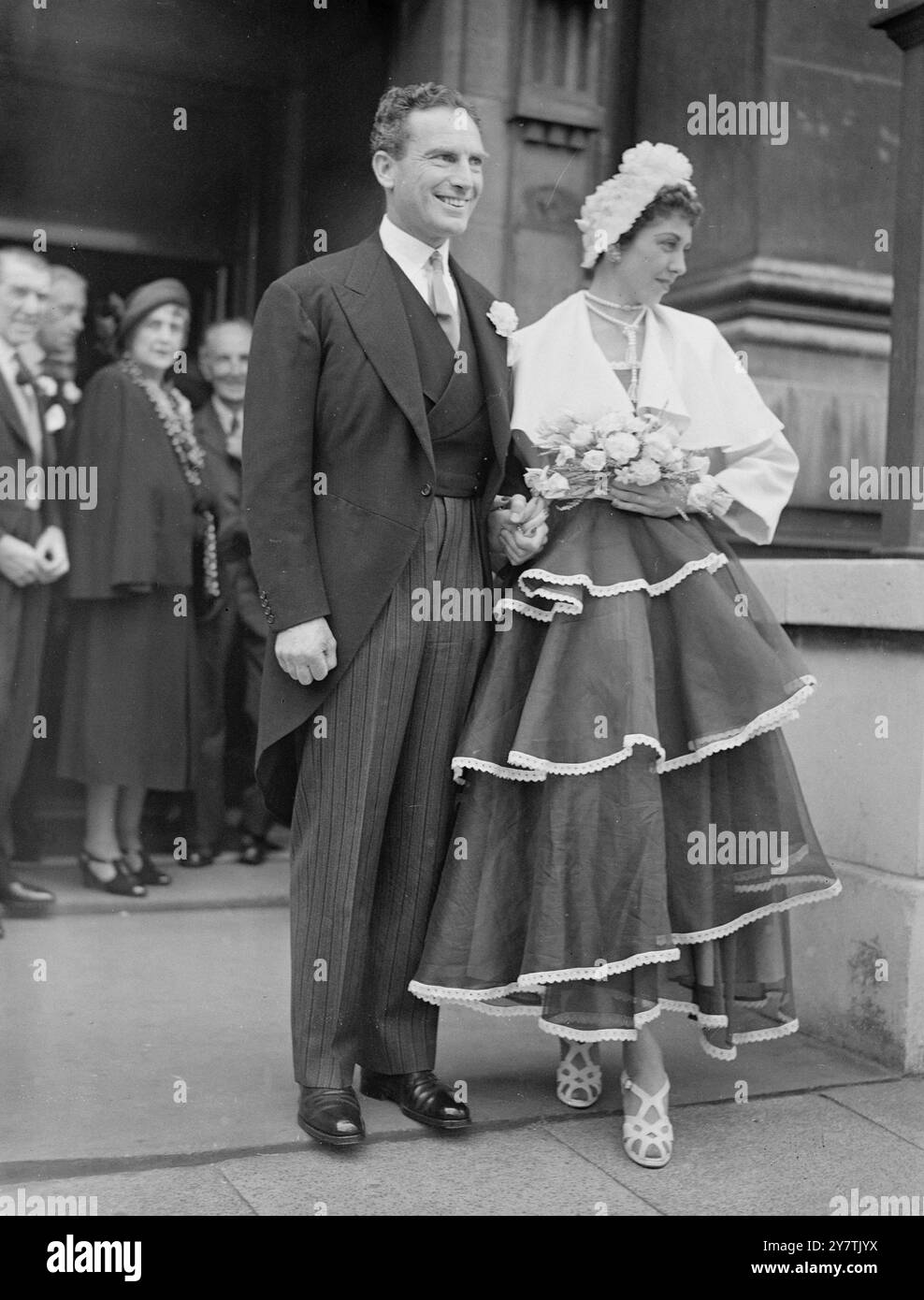 Mr Christopher Shawcross ( King's Counsel) , Labour Member of ...
